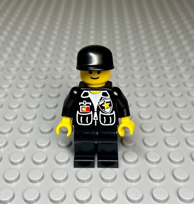 Lego Minifigure: Police Badge ID Zipper Jacket Torso Black + Black Legs ...