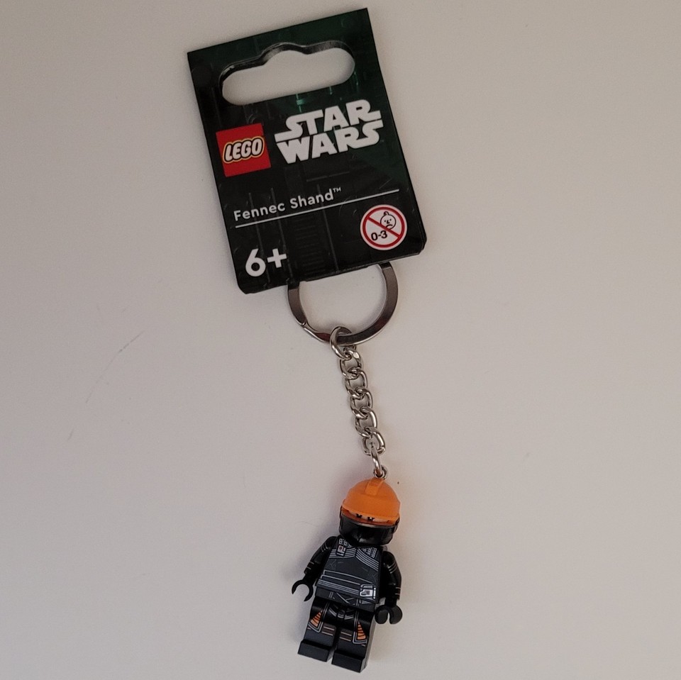 LEGO Minifigure Lot | 20+ Figures | Star Wars, CMF, Marvel, DC ...