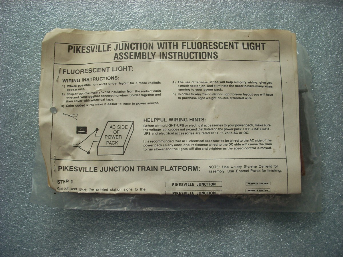 Fluorescent Light Scale