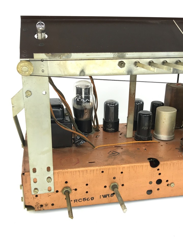 RCA 28T Tabletop Tube Radio Replacement Chassis Assembly w/ Bolts, AS ...