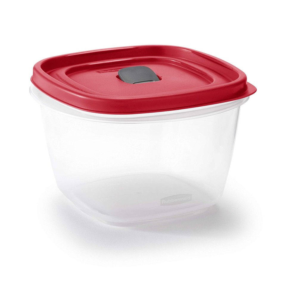 Rubbermaid Red Food Storage Container With Easyfindlids And Vented Tops ...