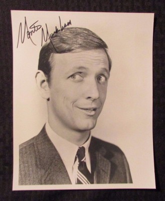 Young MONTE MARKHAM Signed B&W 8x10 FVF | eBay
