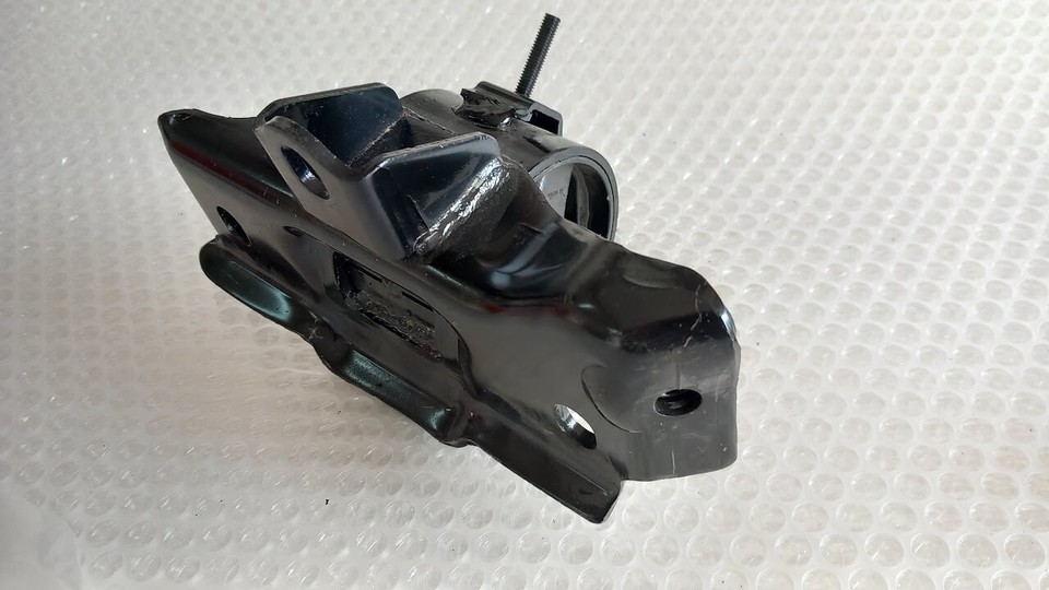 Engine Mount Left A/T for Toyota Caldina Carina Corona ST195 12372 ...