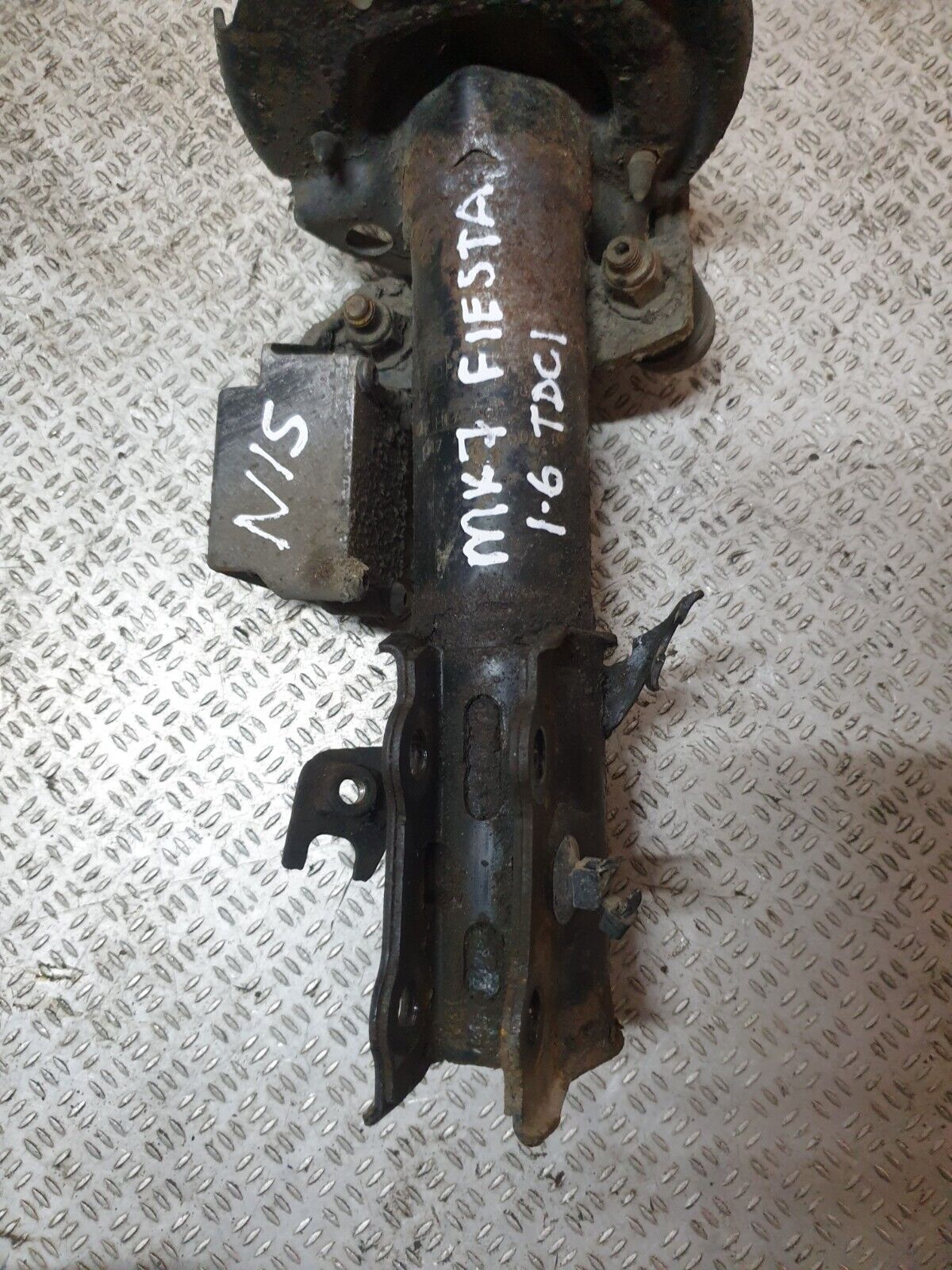 FORD FIESTA MK7 1.6 TDCI 2012-2017 NSF LH PASSENGER FRONT LEG SHOCKER ...