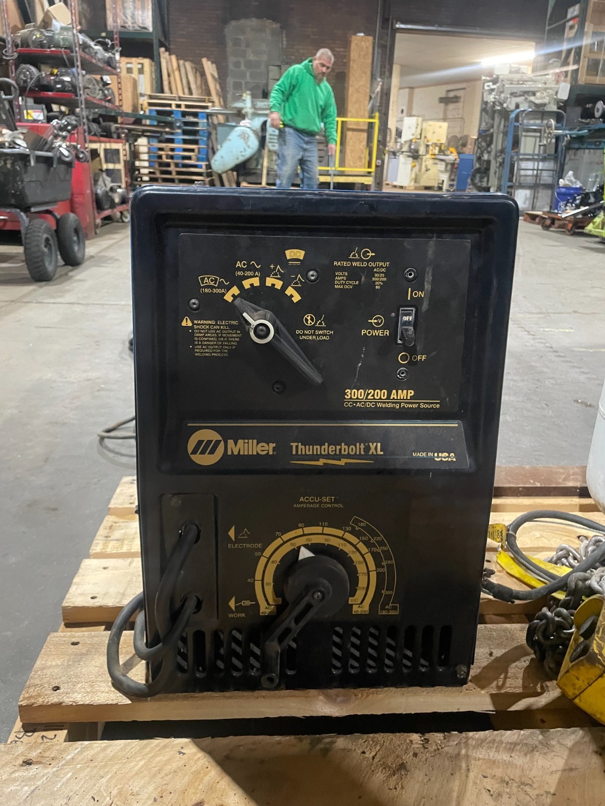 Miller Thunderbolt 300/200 ac/dc Welder W app. 100' Lead 406V Electric ...