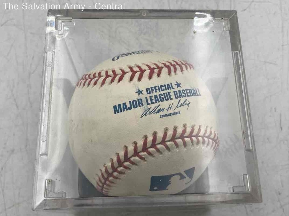 Rawlings Signed Official Major League Baseball Collectible With Display ...