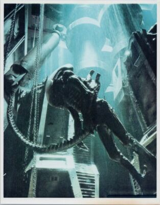 Alien Xenomorph full length pose in space ship 8x10 photo | eBay