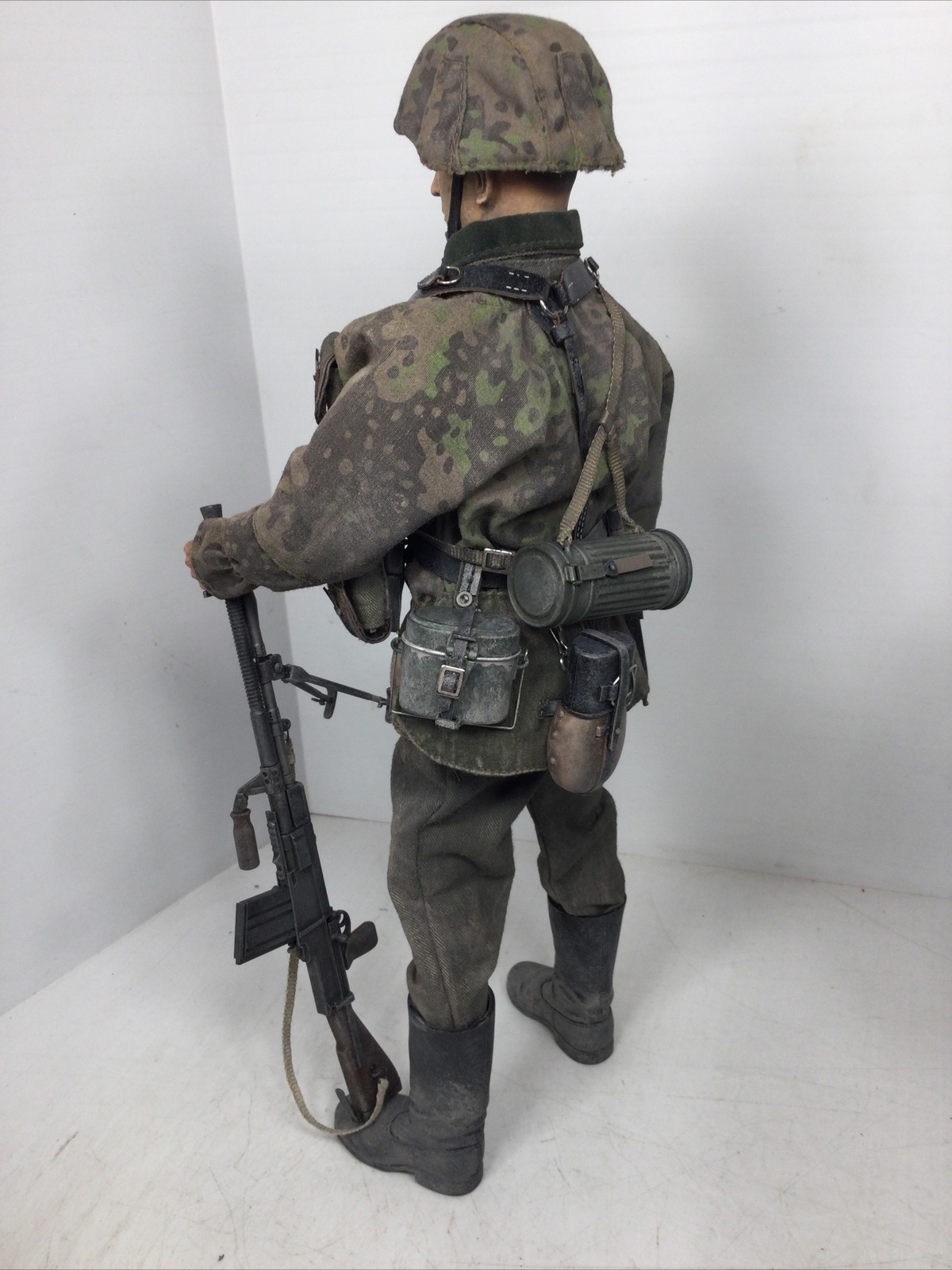 1/6 CUSTOM BUILD WW2 GERMAN 2ND SS “DASREICH” DIV MG-26 GUNNER P-38 ...