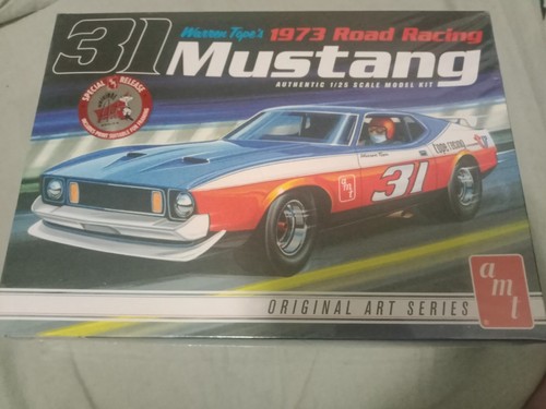 AMT 896 1/25 Scale Warren Tope 1973 Road Racing Ford Mustang Plastic ...