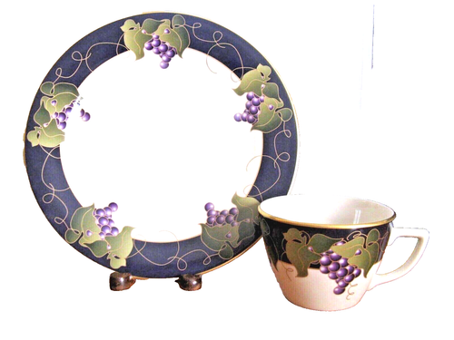 Pickard American Classics Collection HARVEST GRAPE Dessert/Salad Plate ...