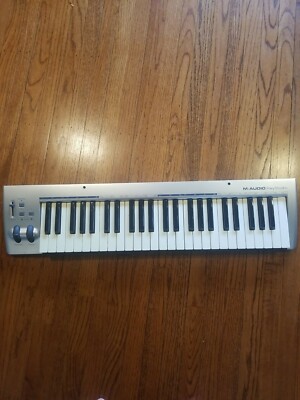 M-Audio KeyRig (KeyStudio) 49 - 49 Key USB MIDI plugin Keyboard ...