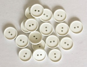 Approx 100 Soft White 2 hole Ring Edge Buttons 16mm | eBay