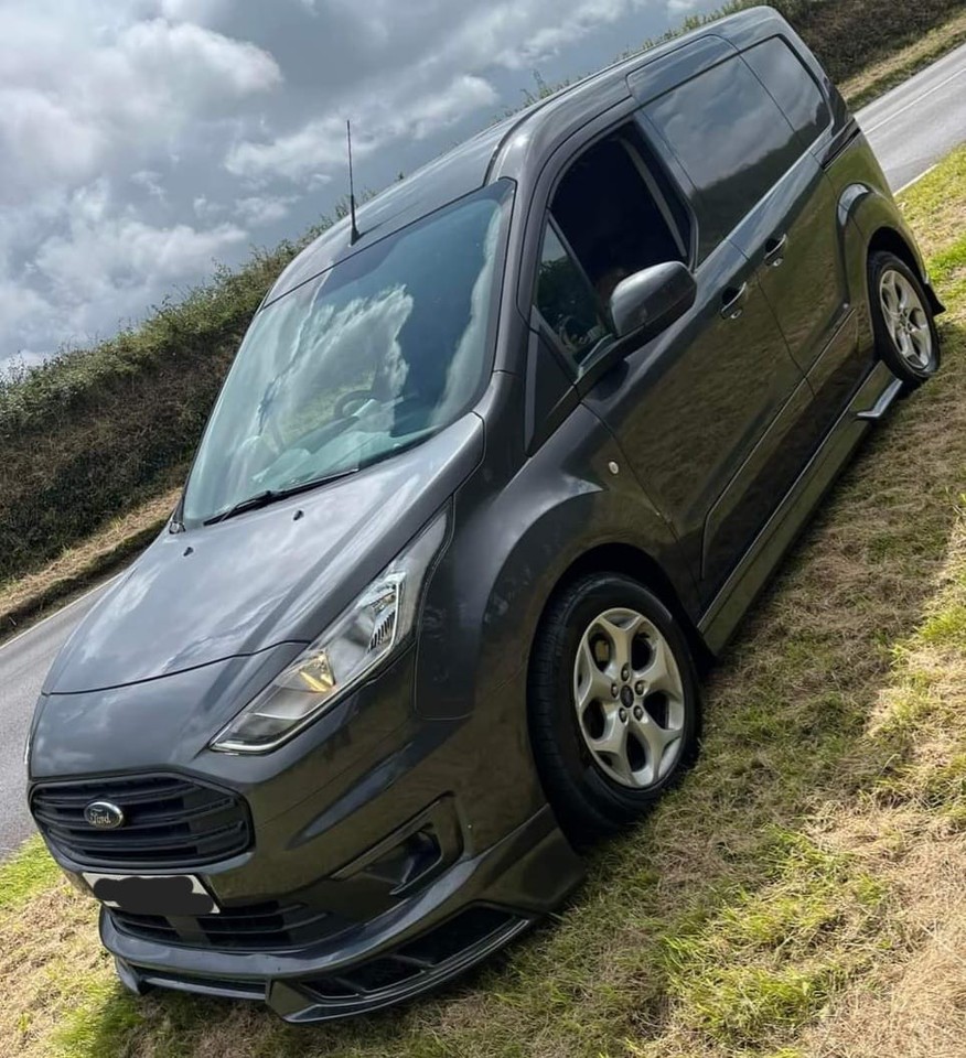 FORD TRANSIT CONNECT 18-24 Mstyle LOOK Full Bodykit L1 or L2+ROOF ...