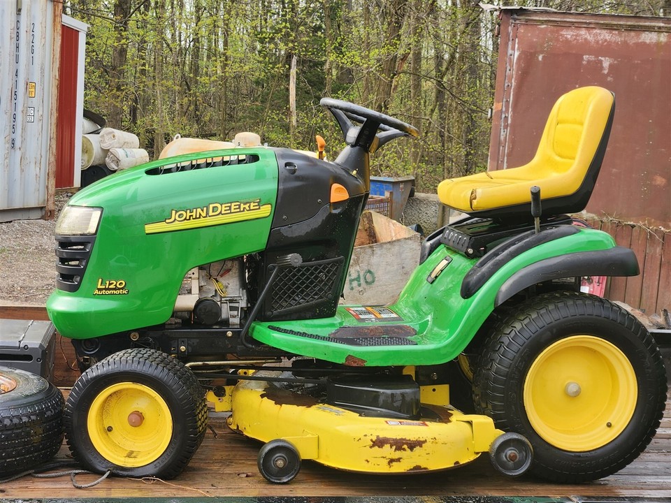 JOHN DEERE L120 22hp Briggs & Stratton Intek OEM mower 214618 flywheel ...