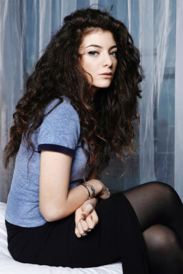 Lorde Celebrity Rock Music Singer Album Idol Wall Art Home Decor ...