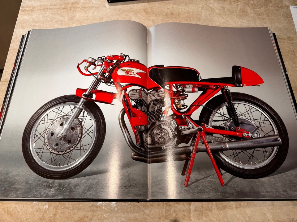 Ultimate Collector Motorcycles First printing #1431 OF 9,000 ...