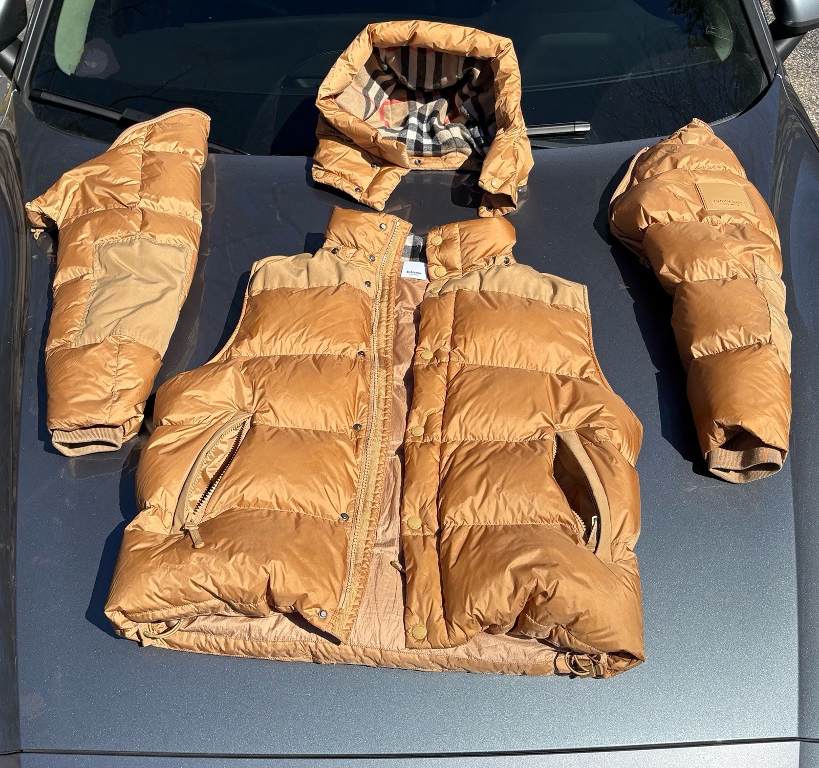 NEW DROP Burberry Down Puffer Coat / Vest - Gem