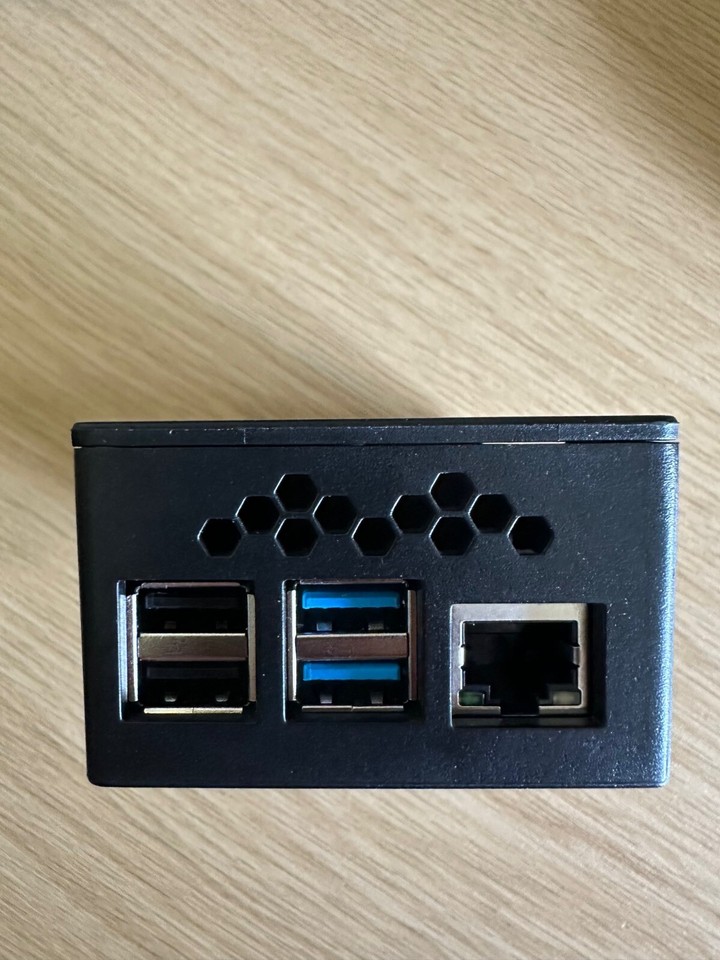 Raspberry Pi 4 B 2GB RAM 1.5GHz 64bitCPU Wi-Fi Bluetooth HDMI USB 3 ...