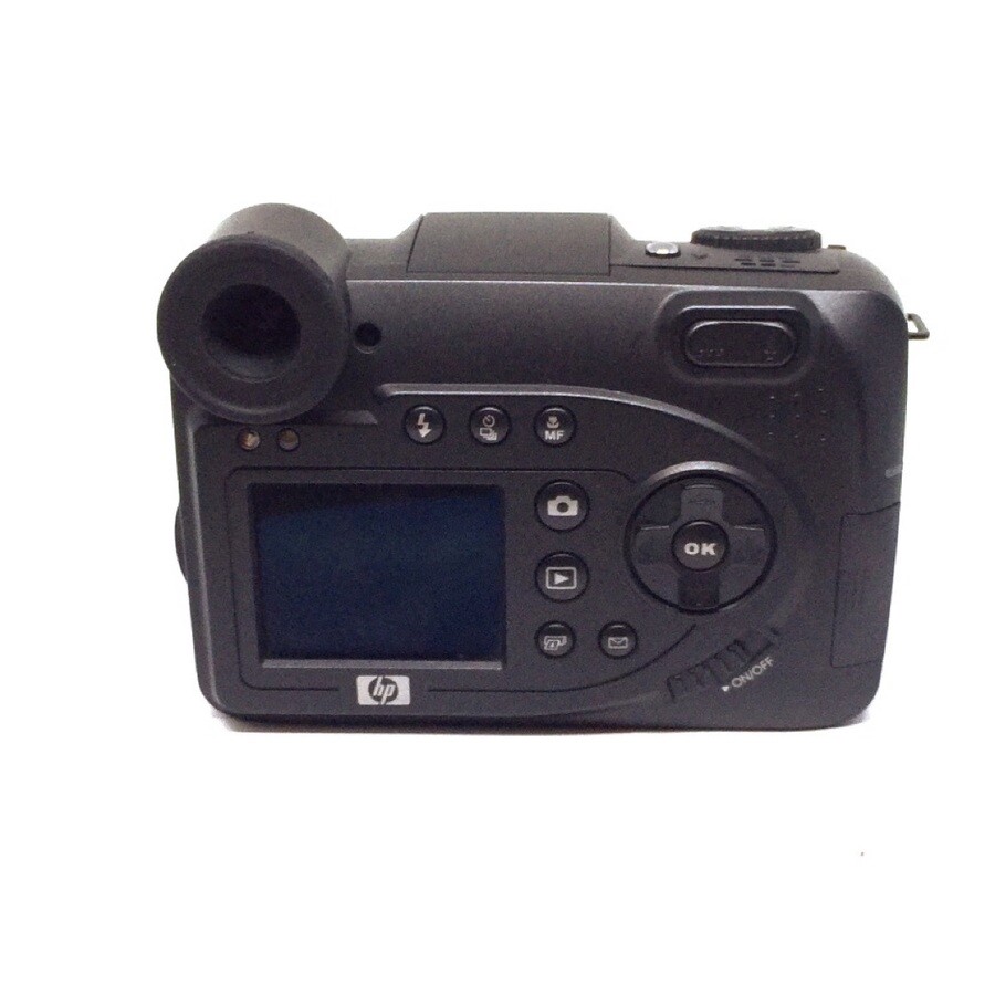 HP PhotoSmart 945 5.3MP Digital Camera 8x Optical Zoom (Q2200A ...