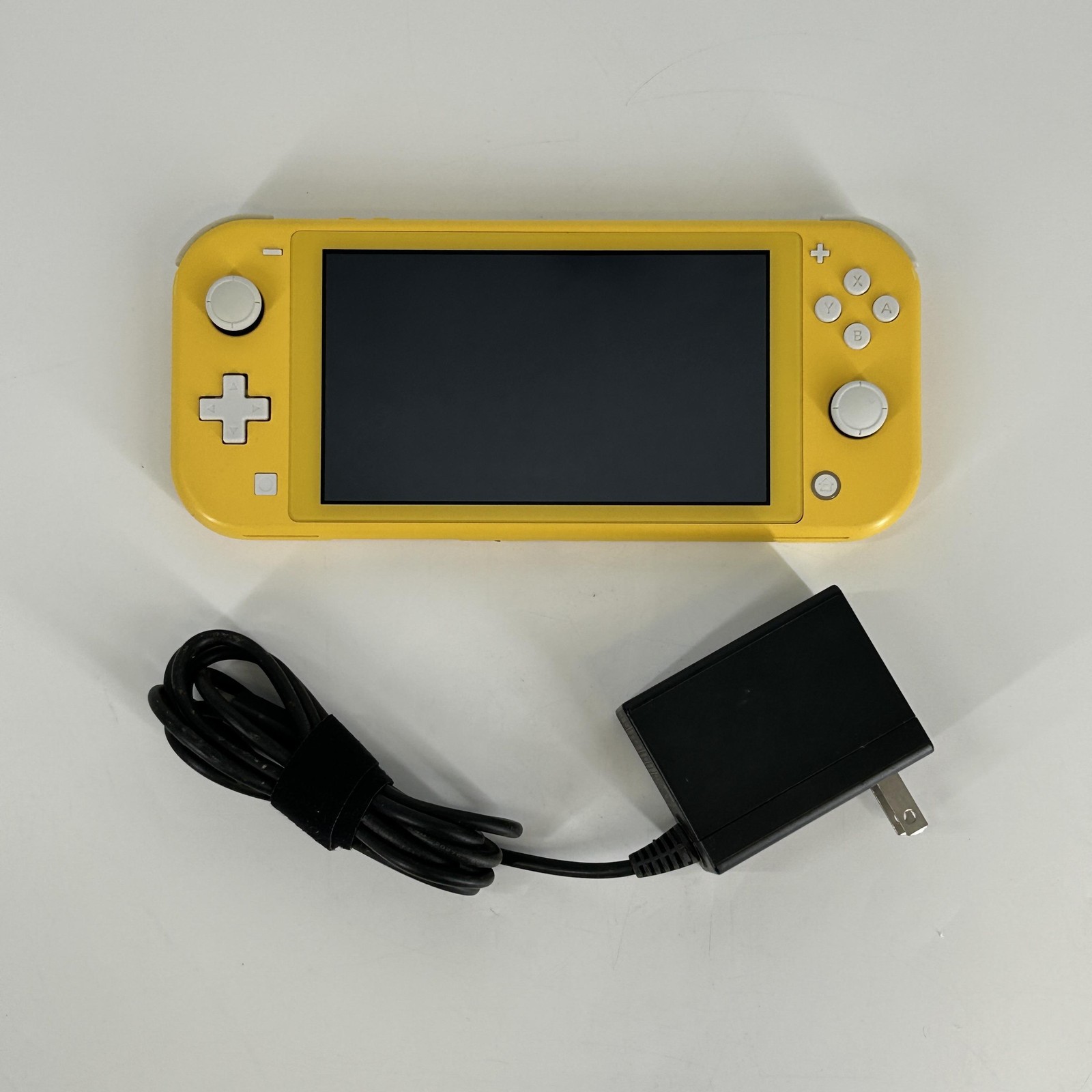 Nintendo Switch Lite Original Handheld Console Yellow 32GB w/ Charger- Very Good