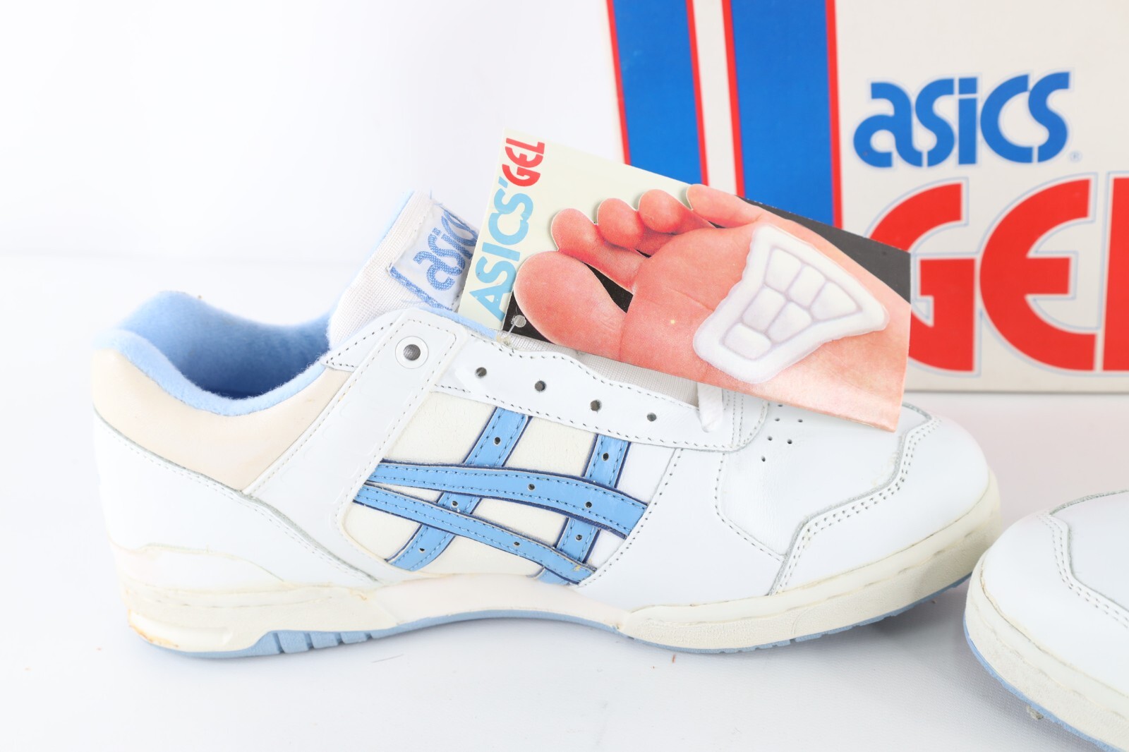 NOS Vtg 90s Asics Womens 9.5 Spell Out Gel Classic Sneakers Shoes White ...