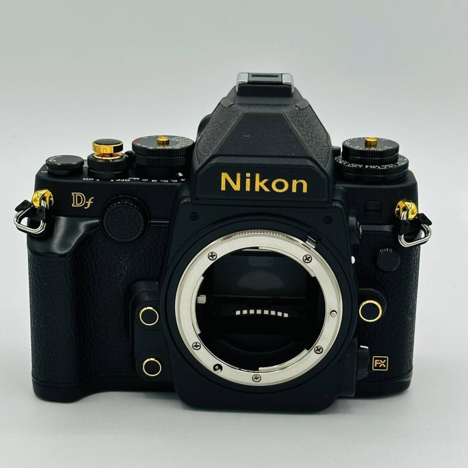 [MINT]Nikon Df Gold edition 16.2MP Digital SLR Camera Body (4547 shot ...