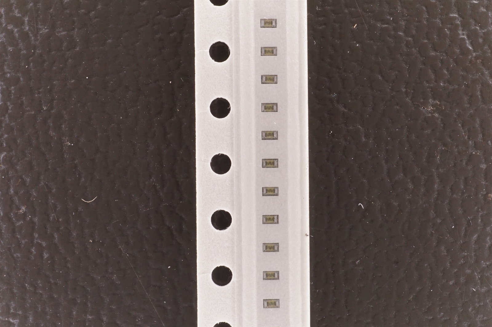 Lot of 300 RR0510P-182-D Susumu Chip Resistor 1.8K Ohm 1/16W 0.5% 0402 ...