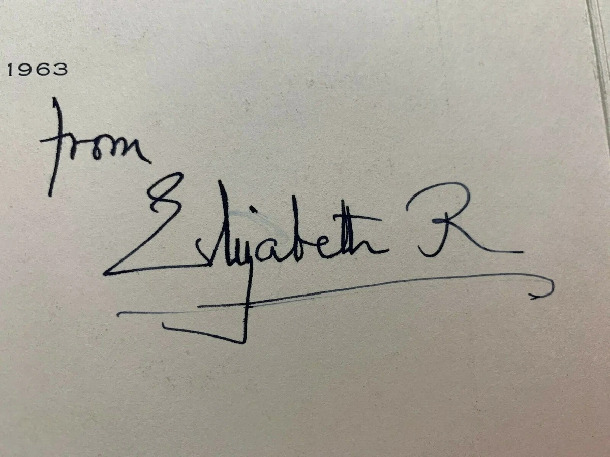 Elizabeth I Signature