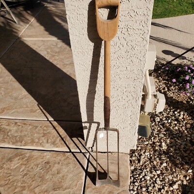 Garden - Spade Shovel