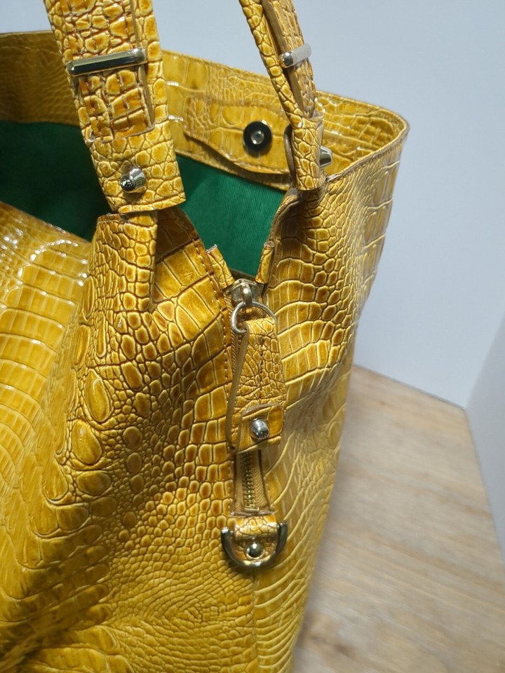 Jessica Simpson XL Tote Yellow Crocodile Pattern With Emerald Lining ...