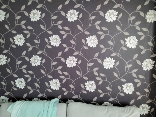 Dulux Easy Hang Feature Wallpaper Roll - Washable - Camille - Mulberry ...