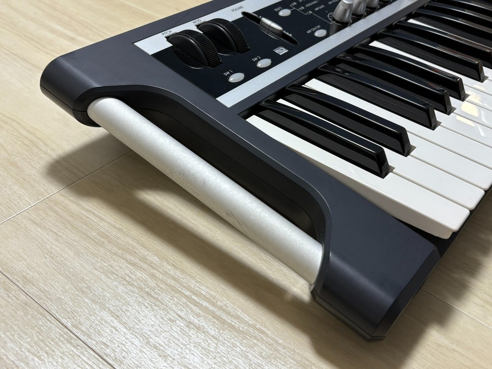 Korg X50 61-Key Keyboard Synthesizer with Soft Case and Adapter Used ...