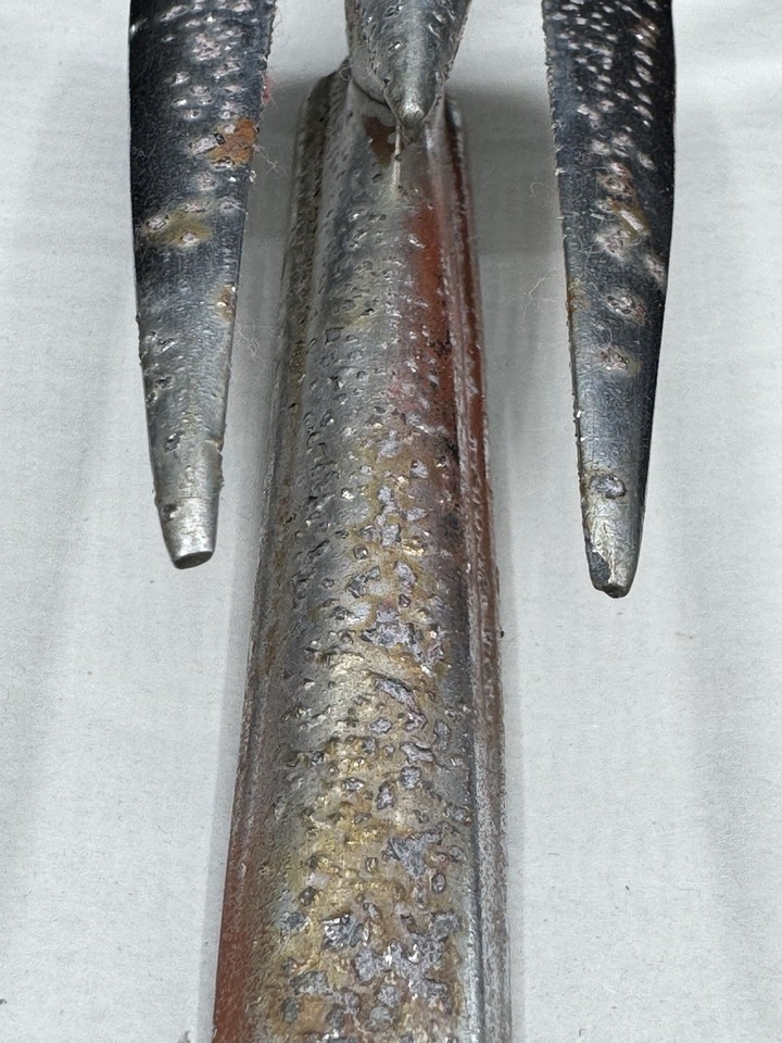 1933 Oldsmobile Streamlined "Flying Bird" Hood Ornament with Base RARE ...