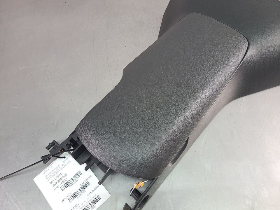 2005-06 C6 Corvette Front Center Floor Console Assembly, Base w/ Lid ...