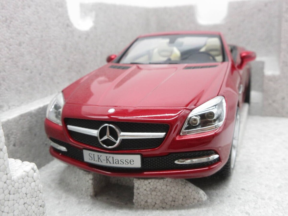 1:18 Mercedes-Benz SLK R172 Dealer Special Order Minicar Designo Zircon ...