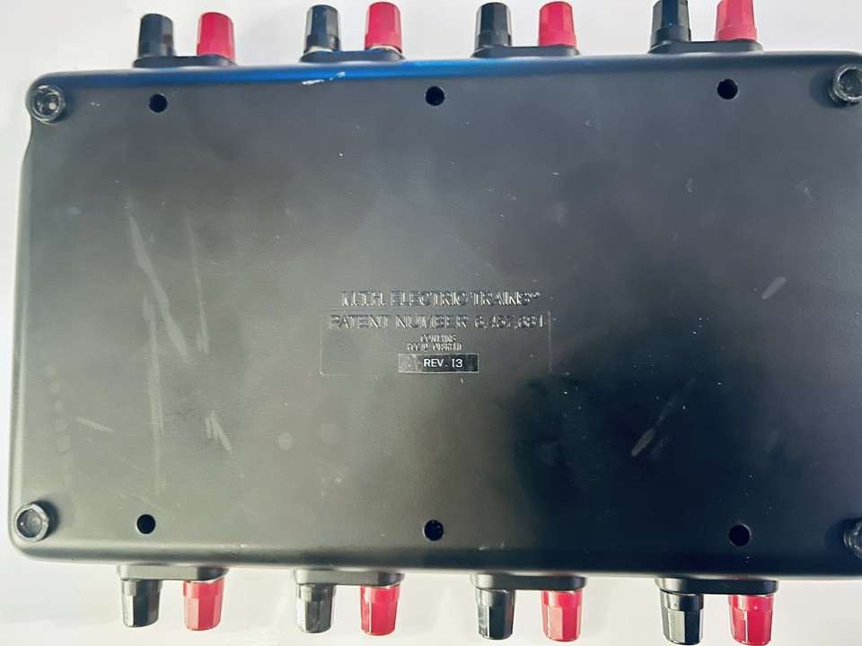 MTH 50-1001 DCS Train Track Interface Unit Serial Port Version Ex ...