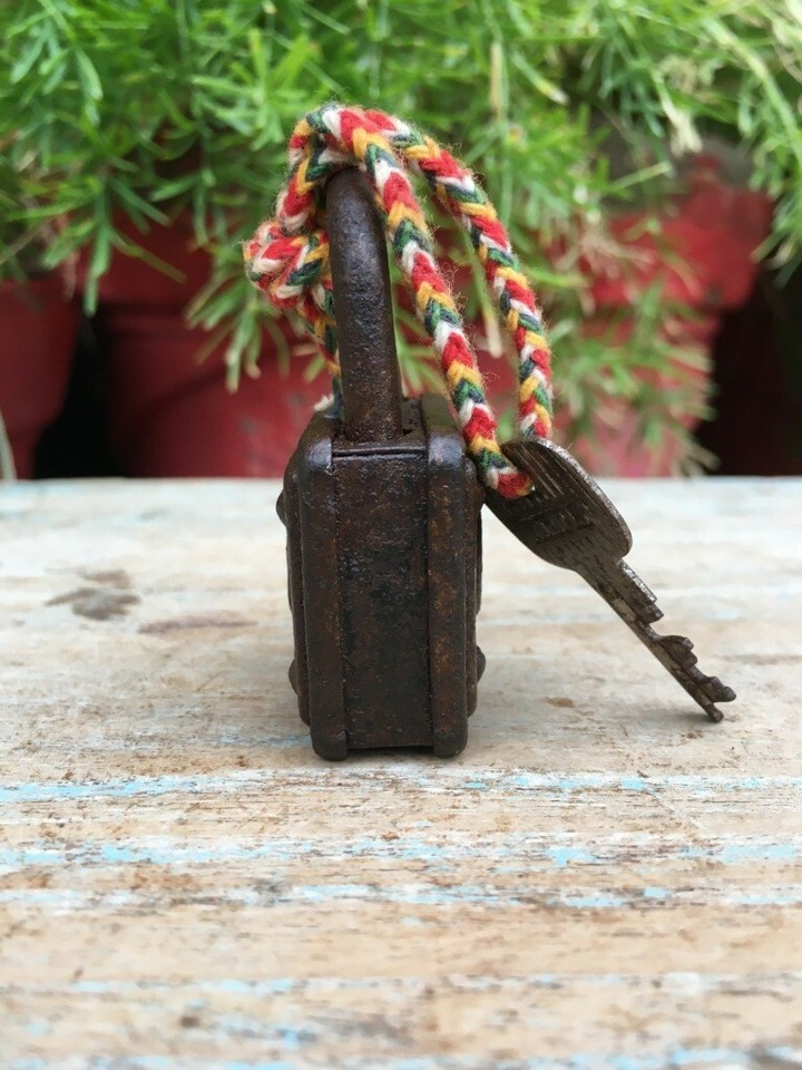 Antique Old Hand Forged Rustic Iron Made MORRIS Brand Small Lock & Key ...