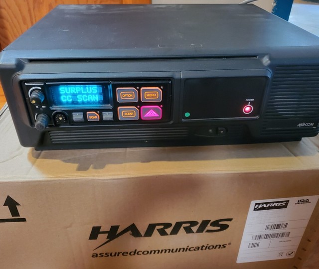 Harris M/A-COM DSDX01 2-Way Radio Desktop Station W/ Harris M7100 IP ...