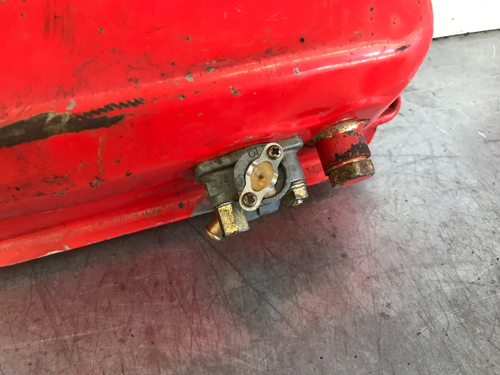 Metal diesel tank / brackets X Yanmar L60E-D | Grelly UK
