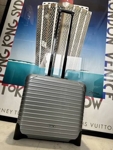 /Immediate Delivery Carry-On Rimowa Salsa Business Trolley Gray Bellows ...