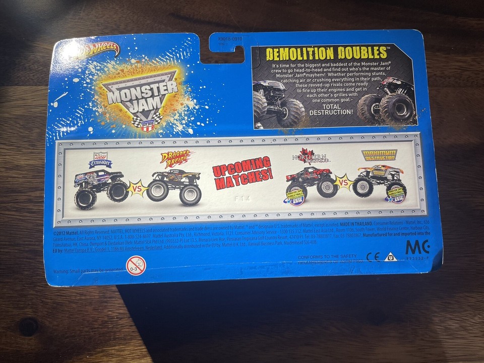 HW MONSTER JAM Northern Nightmare Vs Maximum Destruction Demolition Doubles | eBay