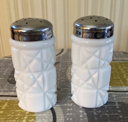 Westmoreland Milk Glass Hexagon Salt & Pepper Shakers 3.25” | eBay
