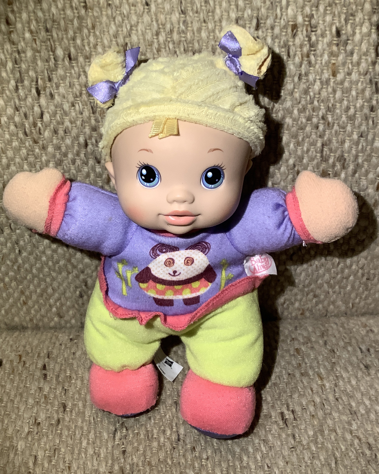 Baby Alive Babies 1st Doll Rattle & Crackle Baby Doll 2009 Hasbro 21cm ...