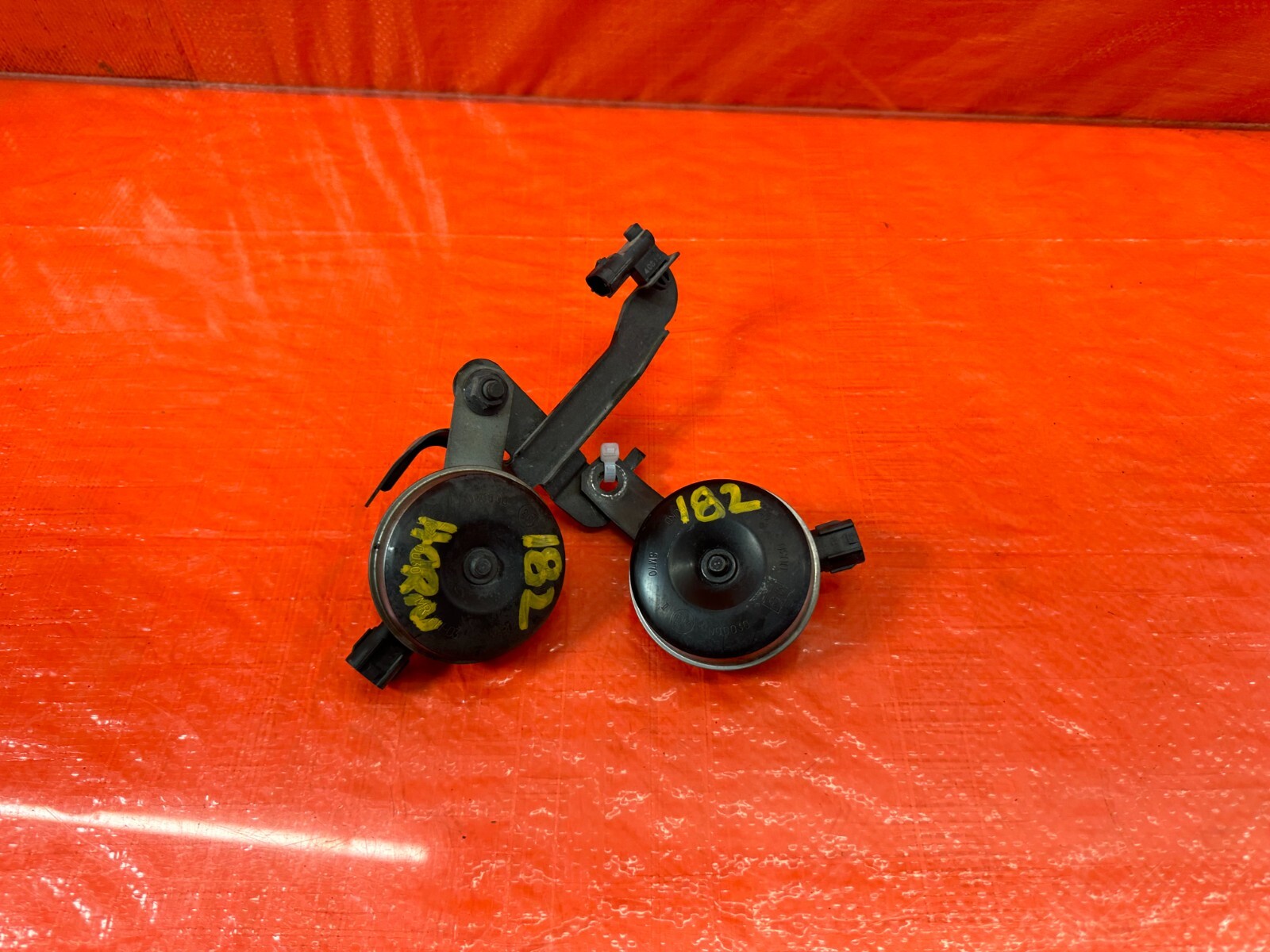 15-17 SUBARU WRX & STI - HORN SET / HIGH AND LOW NOTE HORNS - OEM ...