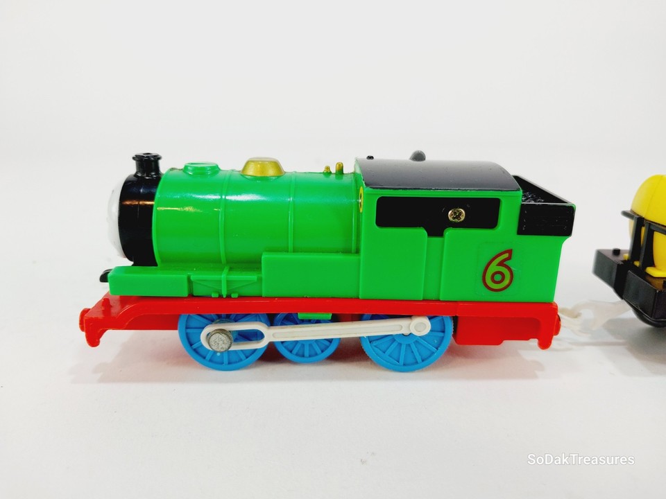 2002 Thomas & Friends Percy w/ Sodor Fuel Tank Trackmaster Train Tomy ...