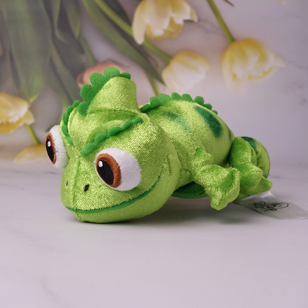 NEW PASCAL SHOULDER PLUSH DOLL Disney Rapunzel Tangled Cosplay Toy ...