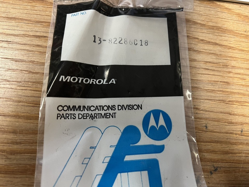 Motorola MOTRAC, MOCOM-70 NOS Control Head Escutcheon Faceplate 1 ...