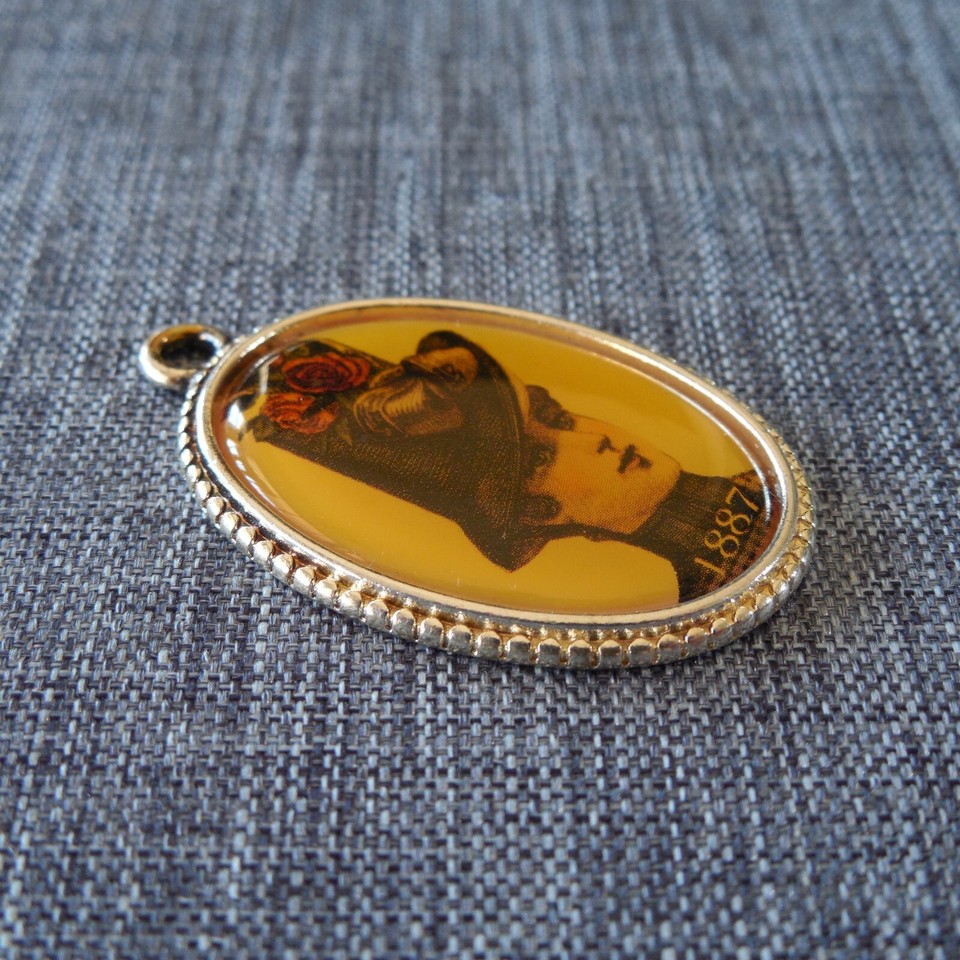 Victorian Era Woman with 1887 printed Metal Keychain Necklace Pendant ...