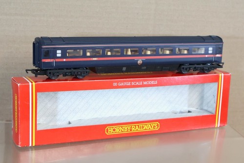 HORNBY R4011 GNER MK3A SECOND CLASS OPEN COACH D 42158 FLYING SCOTSMAN ...
