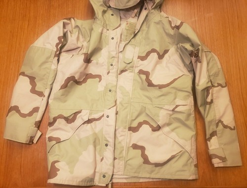 US GI Parka Cold Weather GoreTex Jacket Desert Camo Tennier NSN 8415-01 ...